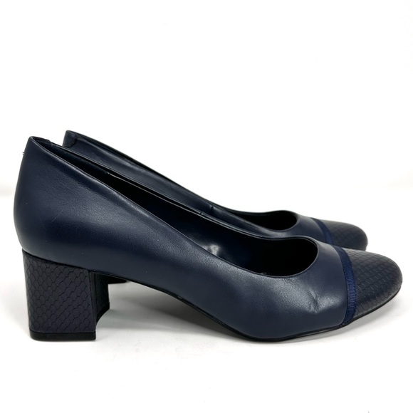 Bandolino | Shoes | Bandolino Odelia Womens Navy Pump | Poshmark